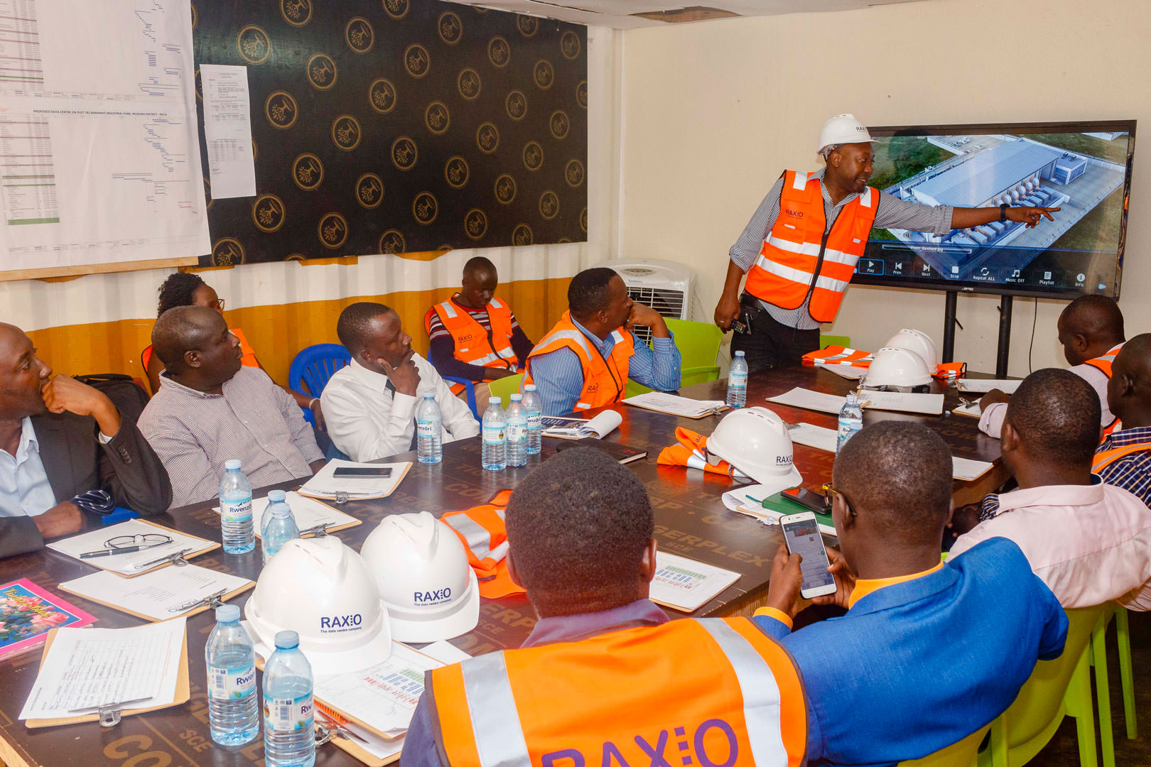 Seacom partnered with Raxio, to boost Uganda’s first carrier-neutral ...